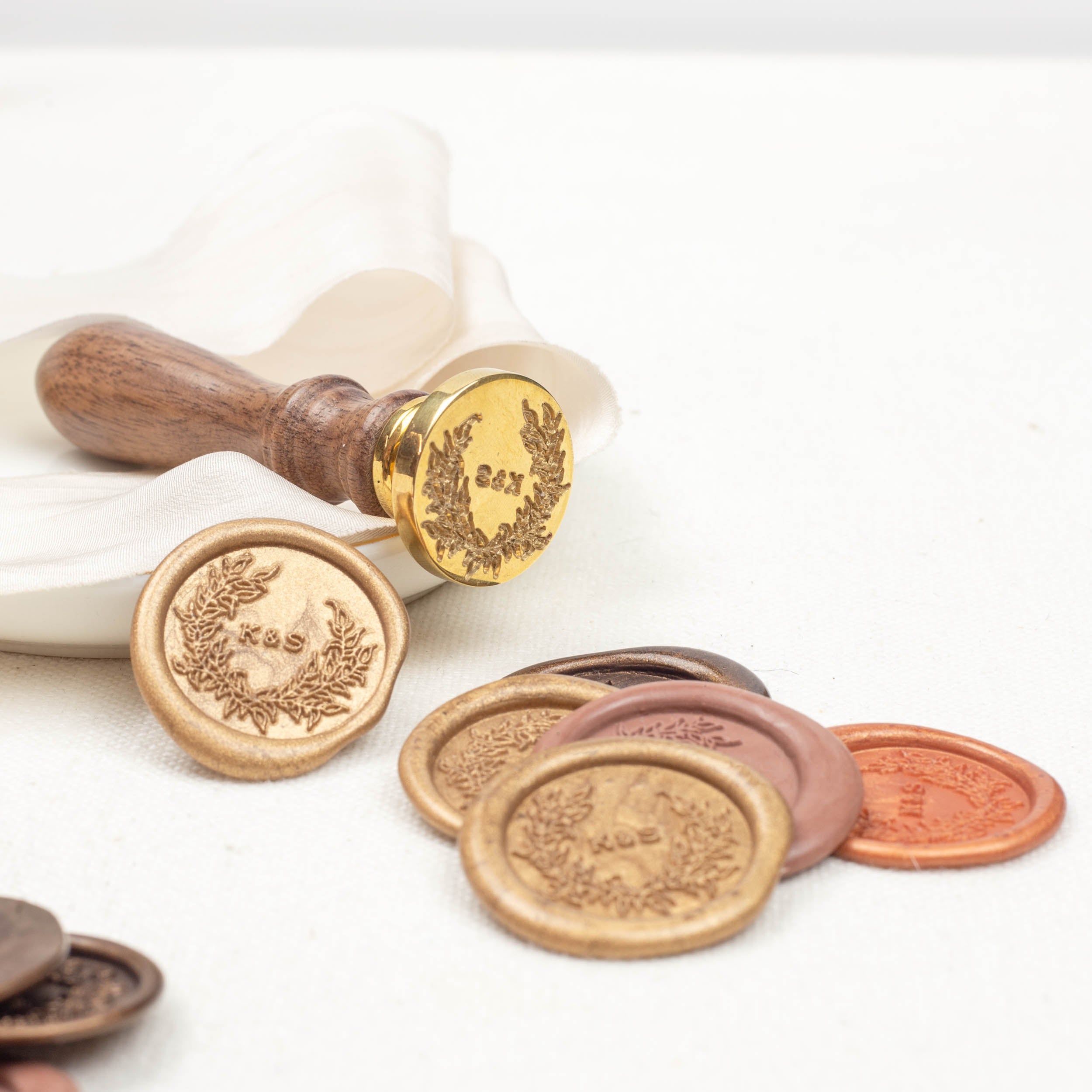 FALLING LEAVES MONOGRAM WAX SEAL STAMP- AMBER – Heirloom Seals